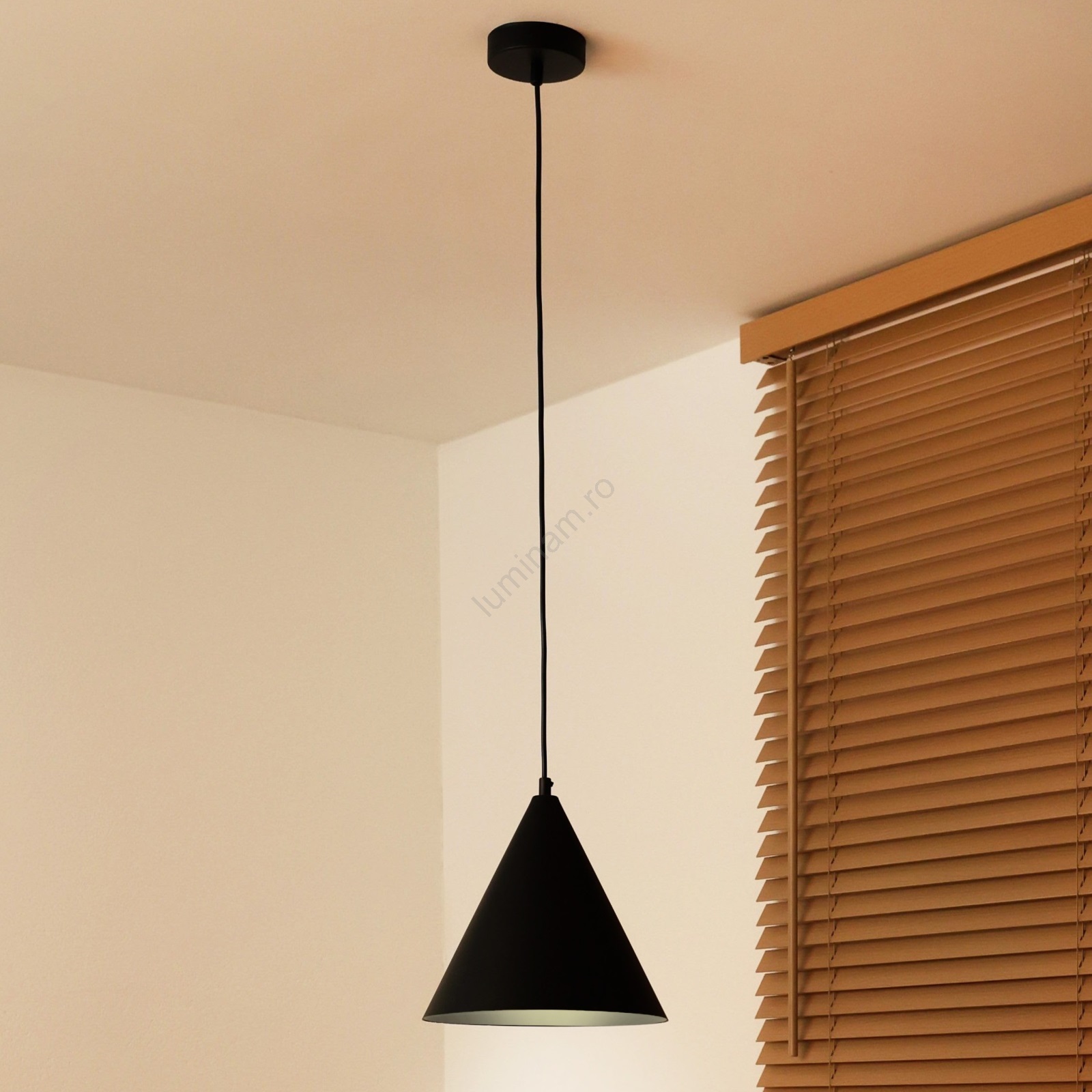 Duolla - Pendul pe cablu IRONLINE 1xG9/3W/230V Ø25 cm negru | Luminam